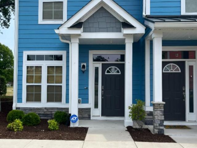 2 Br, 3 bath, Townhouse/Brownstone/RowHouse 812 Moen Place