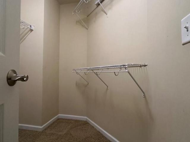 2 Br, 3 bath, Townhouse/Brownstone/RowHouse 8503 Quarton Dr