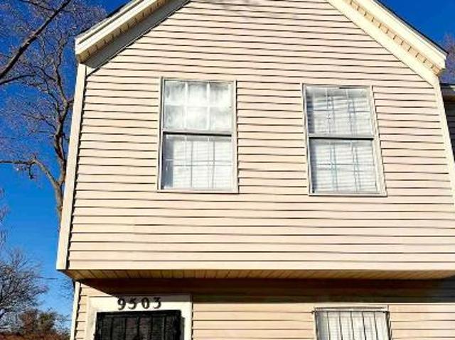 2 Br, 3 bath, Townhouse/Brownstone/RowHouse 9503 Olde Towne Row