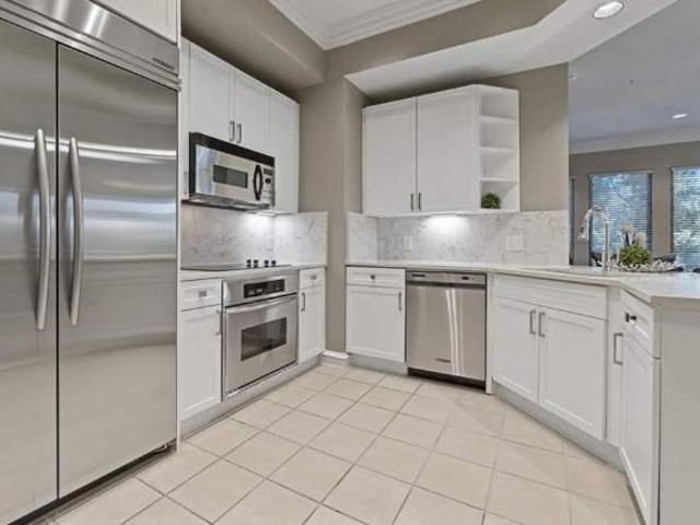 2 Br, 3 bath, Apartment 3500 Fairmount St