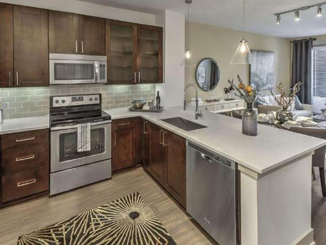 2 Br, 3 bath, Apartment 3535 Bluffs Lane