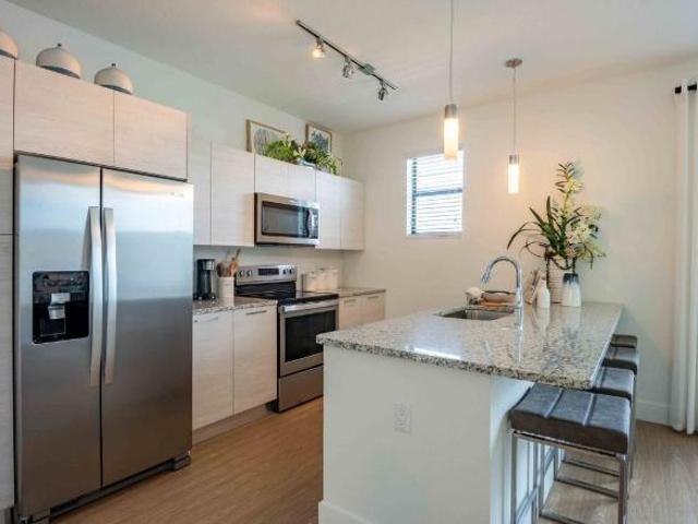 2 Br, 3 bath, Apartment 4260 SW 117th Ln