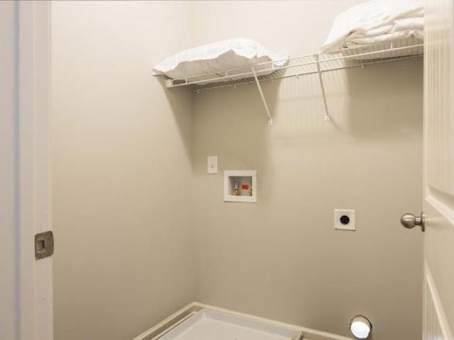 2 Br, 3 bath, Apartment 420 Stone Ridge Circle