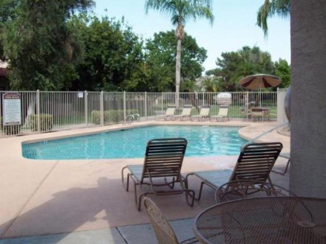2 Br, 3 bath, Apartment 5615 W Acoma Drive
