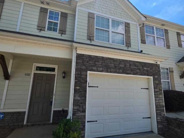 2 Br, 3 bath, Condo 4332 Park Gate Drive