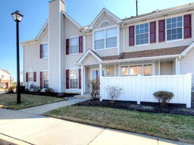 2 Br, 3 bath, Condo 4402 Aberdeen Ln