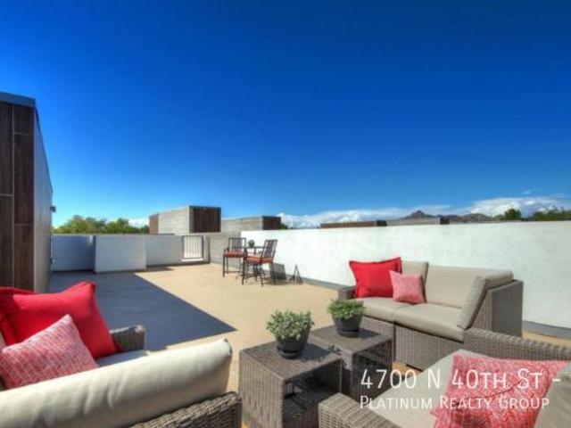 2 Br, 3 bath, Condo 4700 N 40th St