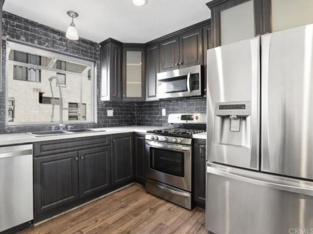 2 Br, 3 bath, Condo 5323 Coldwater Canyon Ave