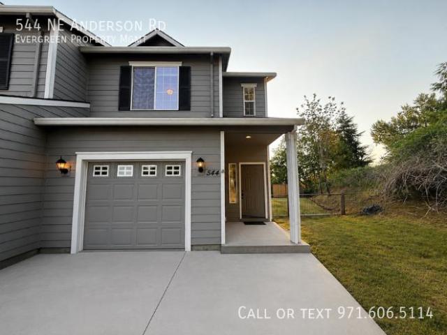 2 Br, 3 bath, Condo 544 NE Anderson Rd
