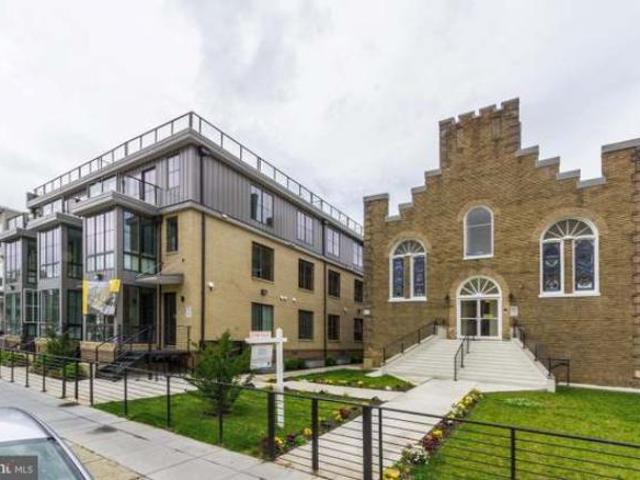 2 Br, 3 bath, Condo 625 Park Road Nw