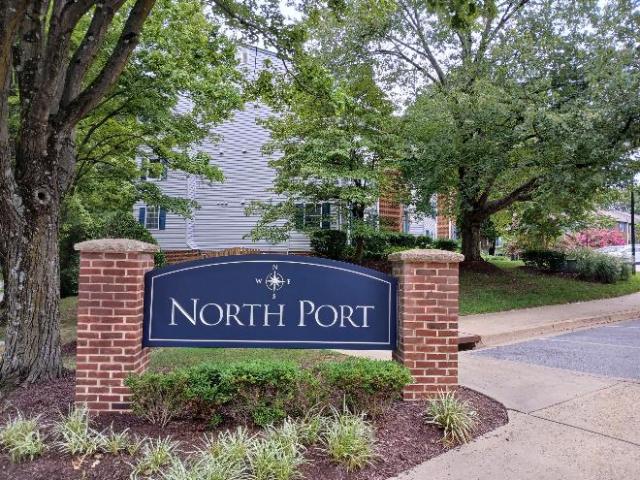 2 Br, 3 bath, Condo 626 Newbridge Ct