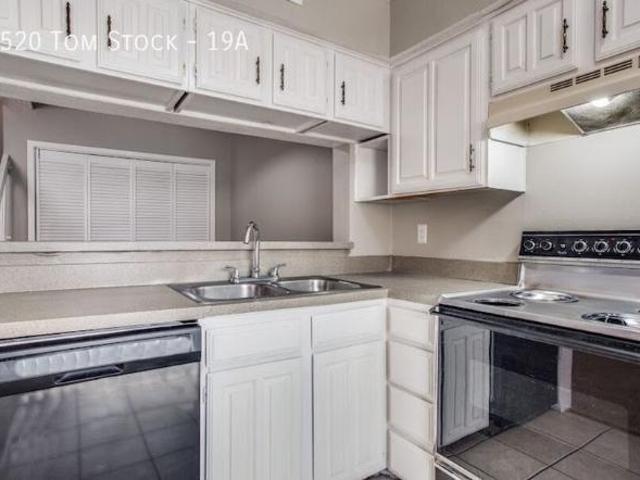 2 Br, 3 bath, Condo 6520 Tom Stock St