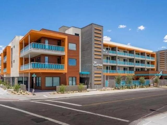 2 Br, 3 bath, Condo 7520 E 2nd St
