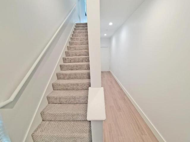 2 Br, 3 bath, Condo 7700 Greenway Blvd