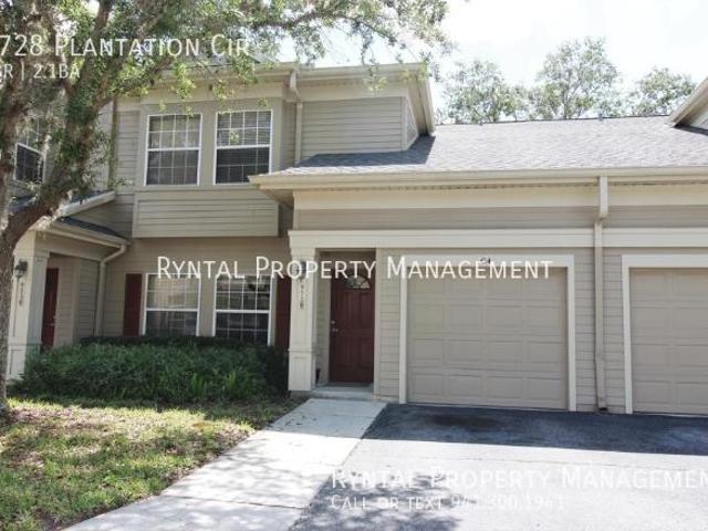 2 Br, 3 bath, Condo 7728 Plantation Cir