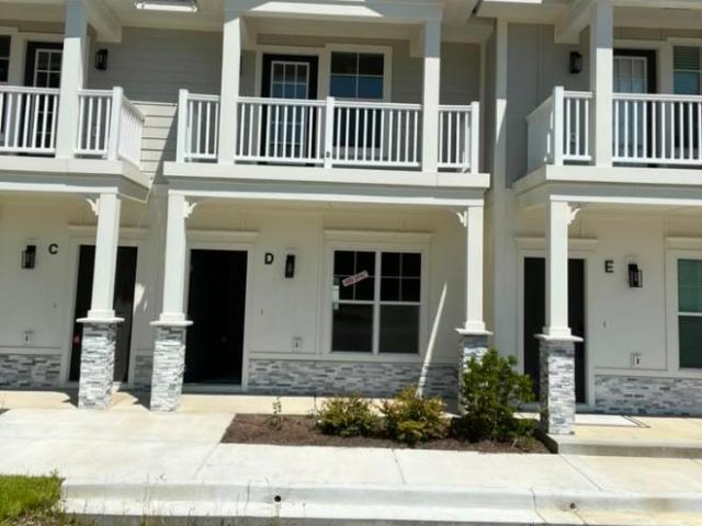 2 Br, 3 bath, Condo 780 Maxine Ct