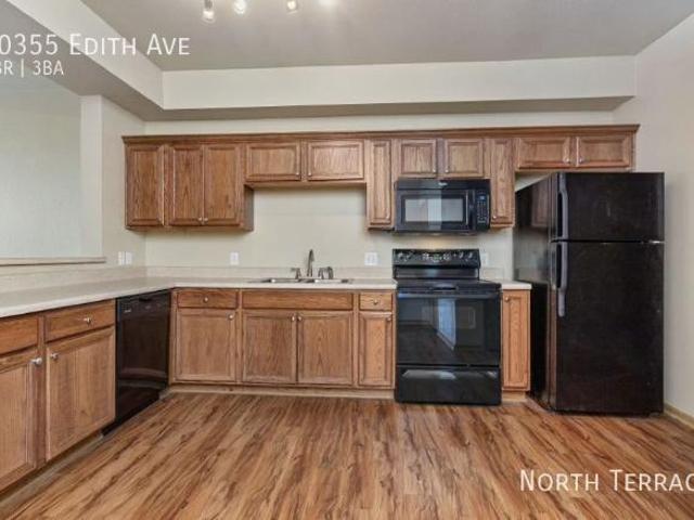 2 Br, 3 bath, Condo 10355 Edith Ave