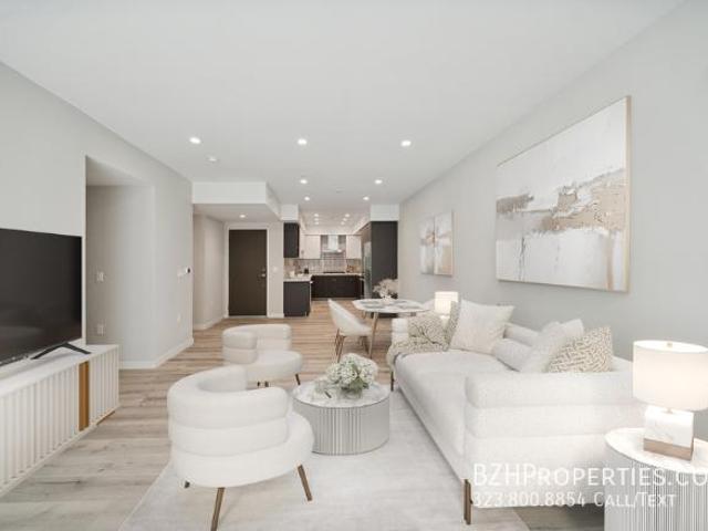 2 Br, 3 bath, Condo 1051 S Corning St