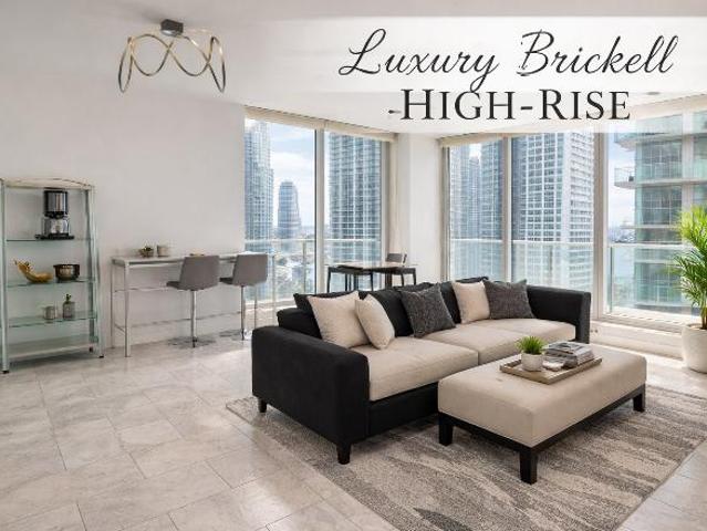 2 Br, 3 bath, Condo 1060 Brickell Ave