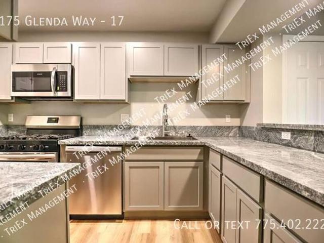 2 Br, 3 bath, Condo 1175 Glenda Way