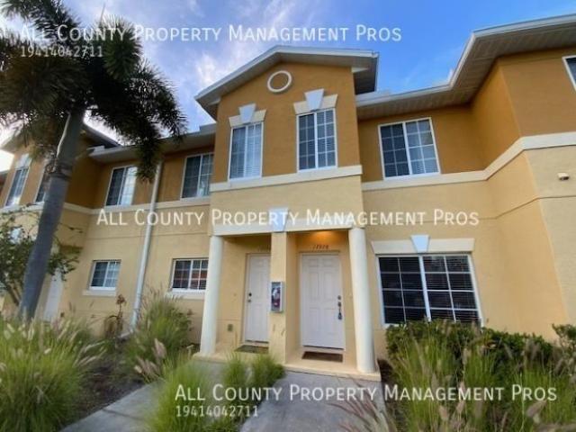 2 Br, 3 bath, Condo 12928 Tigers Eye Dr