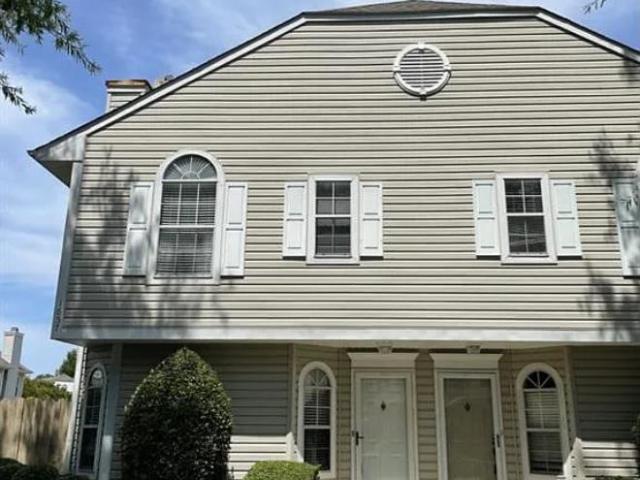 2 Br, 3 bath, Condo 1657 Pattington Circle