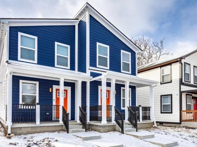 2 Br, 3 bath, Condo 2015 Southeastern Ave