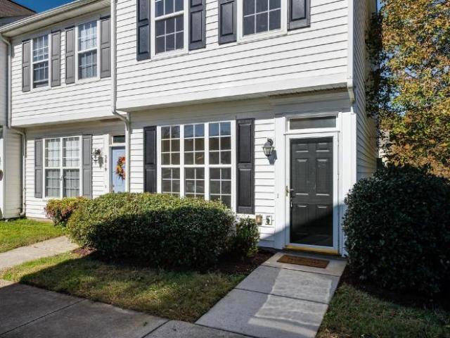 2 Br, 3 bath, Condo 3023 Nevin Place Dr