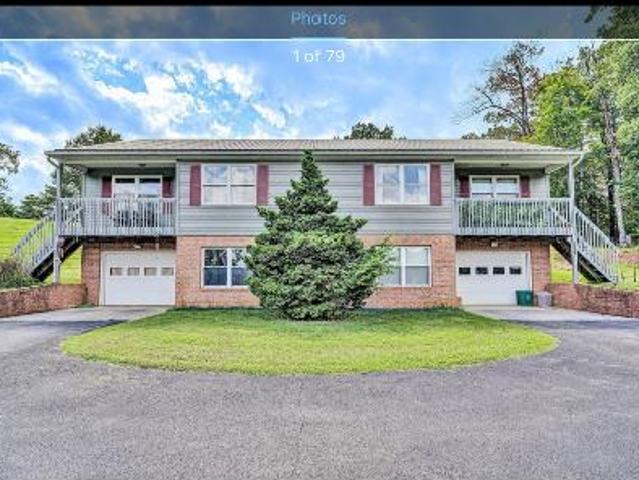 2 Br, 3 bath, Condo 3123 Trent Rd SE