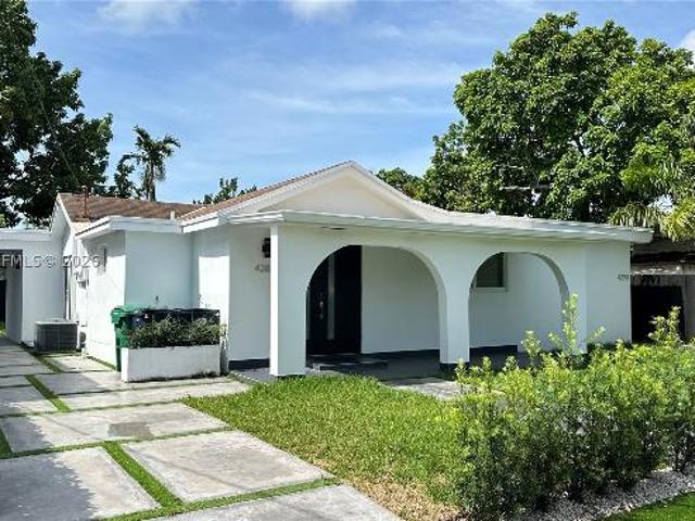 2 Br, 3 bath, Other 4288 SW 9th St
