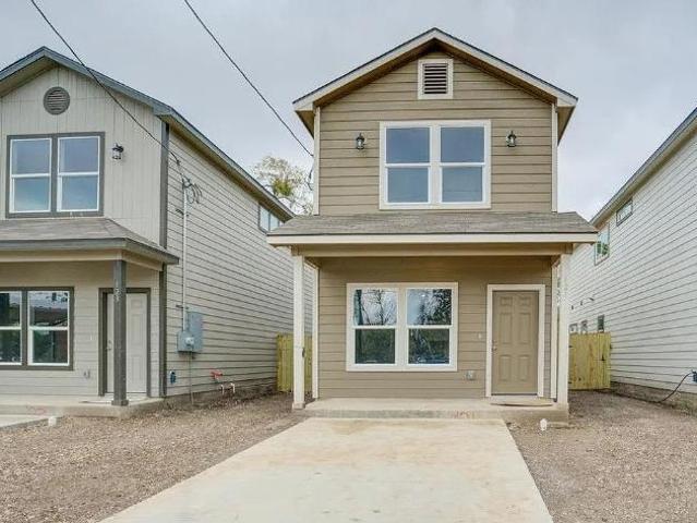 2 Br, 3 bath, Single Family 121 Lawton St