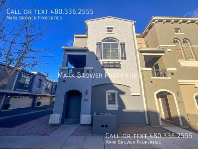 2 Br, 3 bath, Single Family 2402 E 5th St