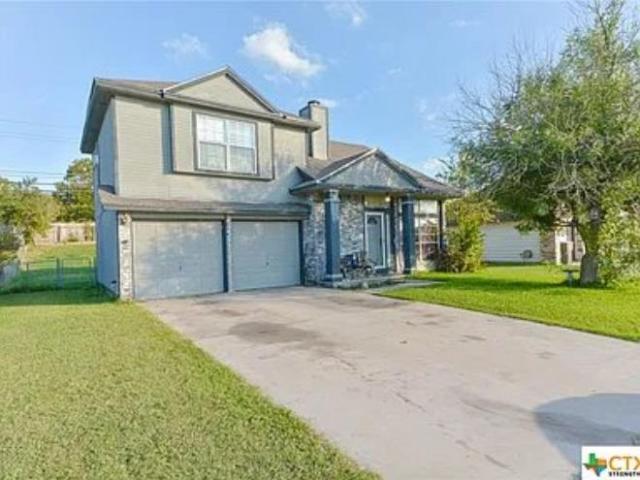 2 Br, 3 bath, Single Family 2404 Magnum Cir