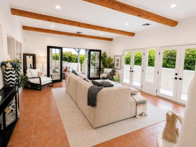 2 Br, 3 bath, Single Family 25648 Timpangos Dr