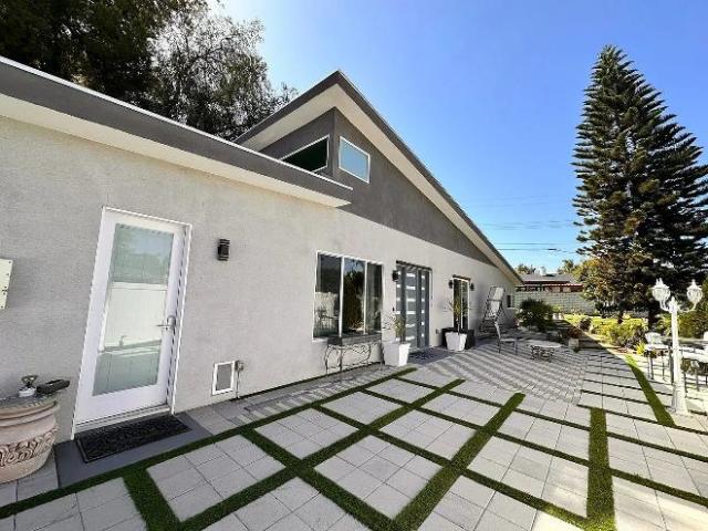 2 Br, 3 bath, Single Family 2032 Wetherly Way