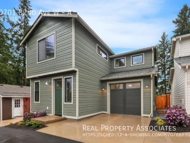 2 Br, 3 bath, Single Family 20701 82nd Ave W