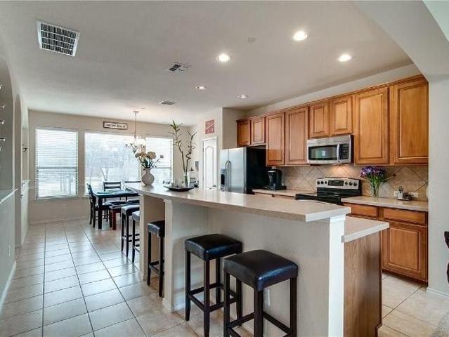 2 Br, 3 bath, Single Family 2116 Mcparland Ct