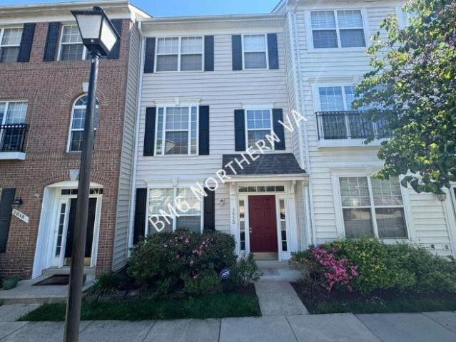 2 Br, 3 bath, Single Family 3850 Dominion Mill Dr