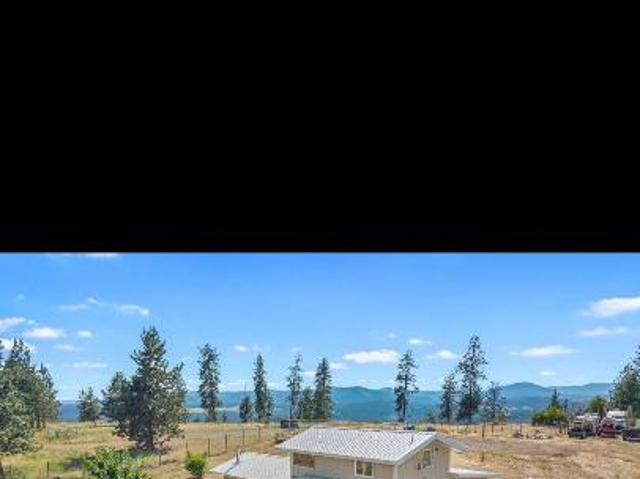 2 Br, 3 bath, Single Family 3305 Bradeen Rd