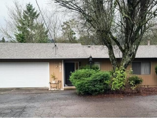 2 Br, 3 bath, Single Family 5819 SW Boundary St