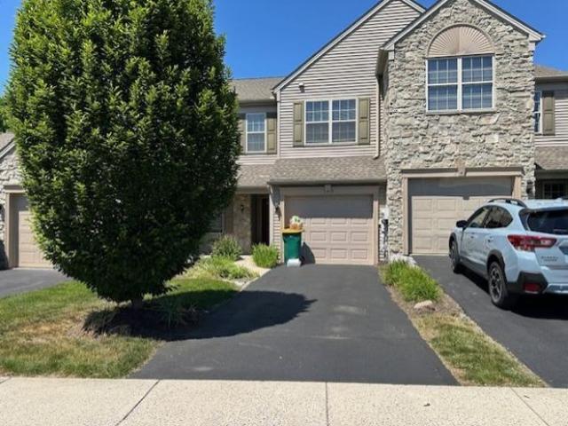 2 Br, 3 bath, Single Family 645 Springhouse Lane