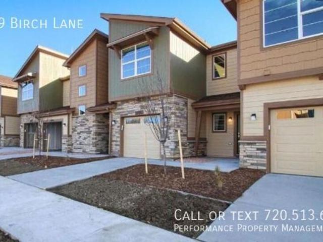 2 Br, 3 bath, Single Family 9709 Birch Lane