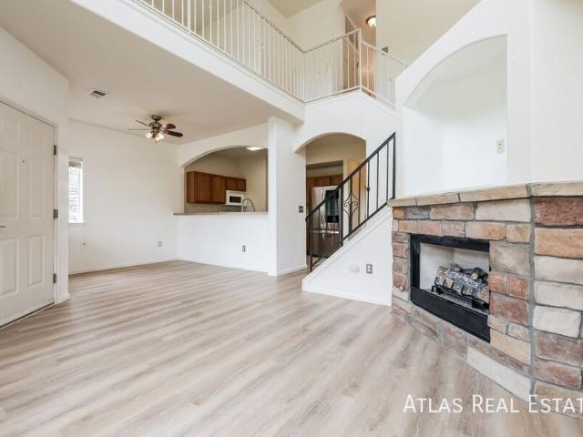 2 BR, 3 BA Apartment 1405 S Chambers Road, Aurora, CO 80017