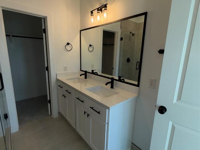 2 BR, 3 BA Apartment 1464 Ferguson Way, Houston, TX 77088