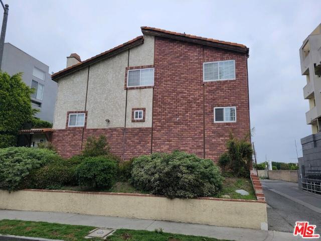 2 BR, 3 BA Apartment 1250 South Corning Street, Los Angeles, CA 90035