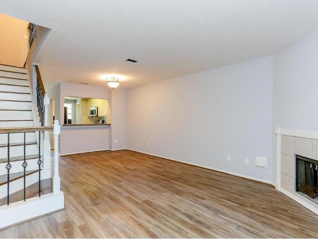 2 BR, 3 BA Apartment 2810 Grants Lake Boulevard, Sugar Land, TX 77479