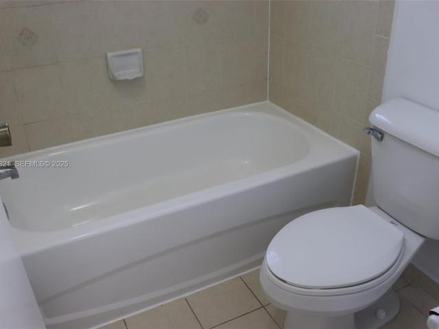2 BR, 3 BA Apartment 2940 Southeast 15th Terrace, Homestead, FL 33035