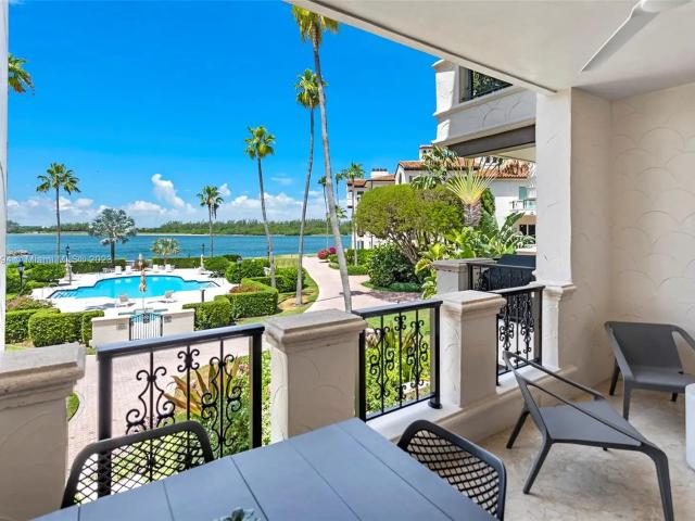2 BR, 3 BA Apartment 2122 Fisher Island Dr, Miami Beach, FL 33109
