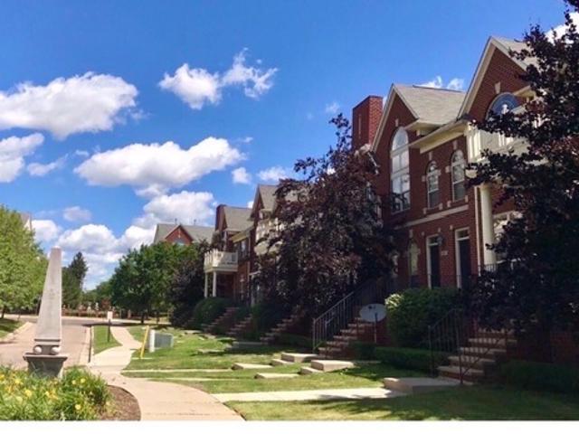 2 BR, 3 BA Apartment 3257 Newbury Place, Unit 20, Troy, MI 48084