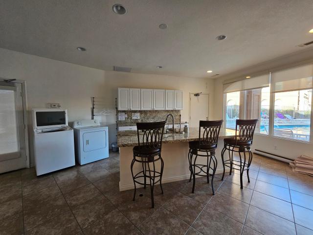 2 BR, 3 BA Apartment 45245 Seeley Drive, La Quinta, CA 92253